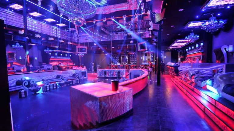 Vida Nocturna en Punta Cana: Top 7 Discotecas (2025)